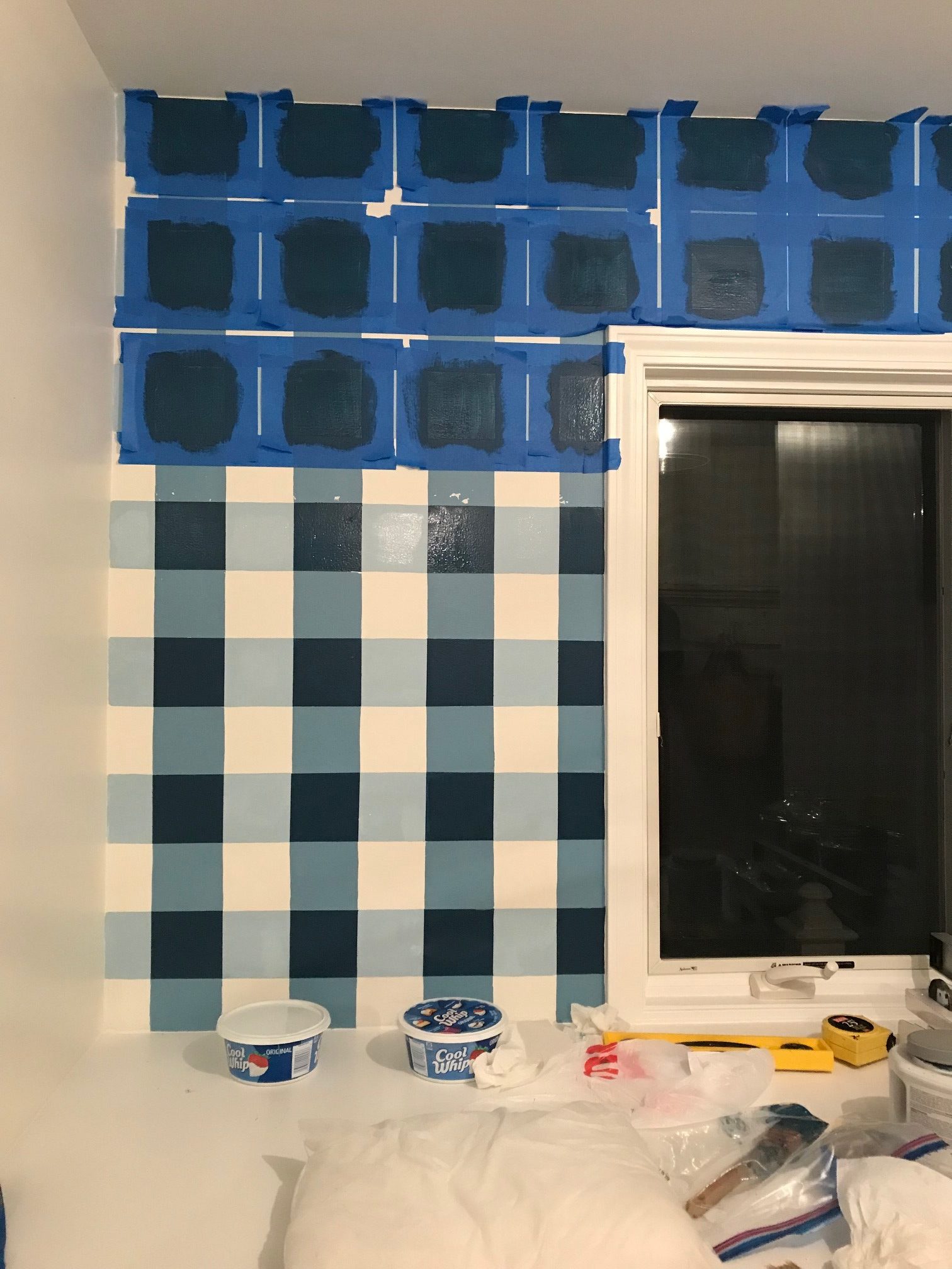 How to Hand Paint a Gingham Design