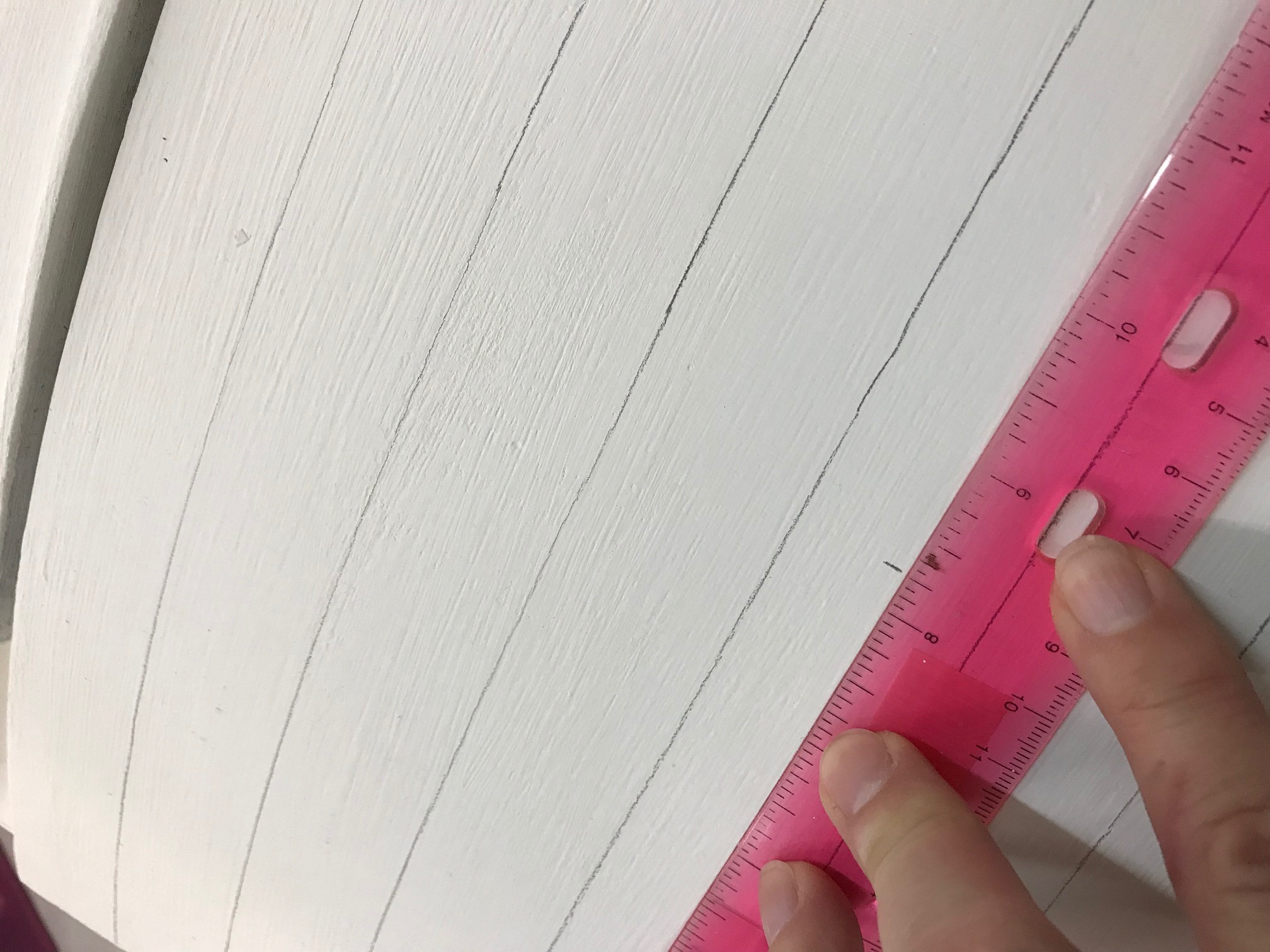How to Hand Paint a Gingham Design