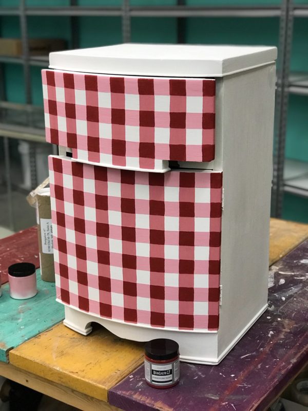 How to Hand Paint a Gingham Design