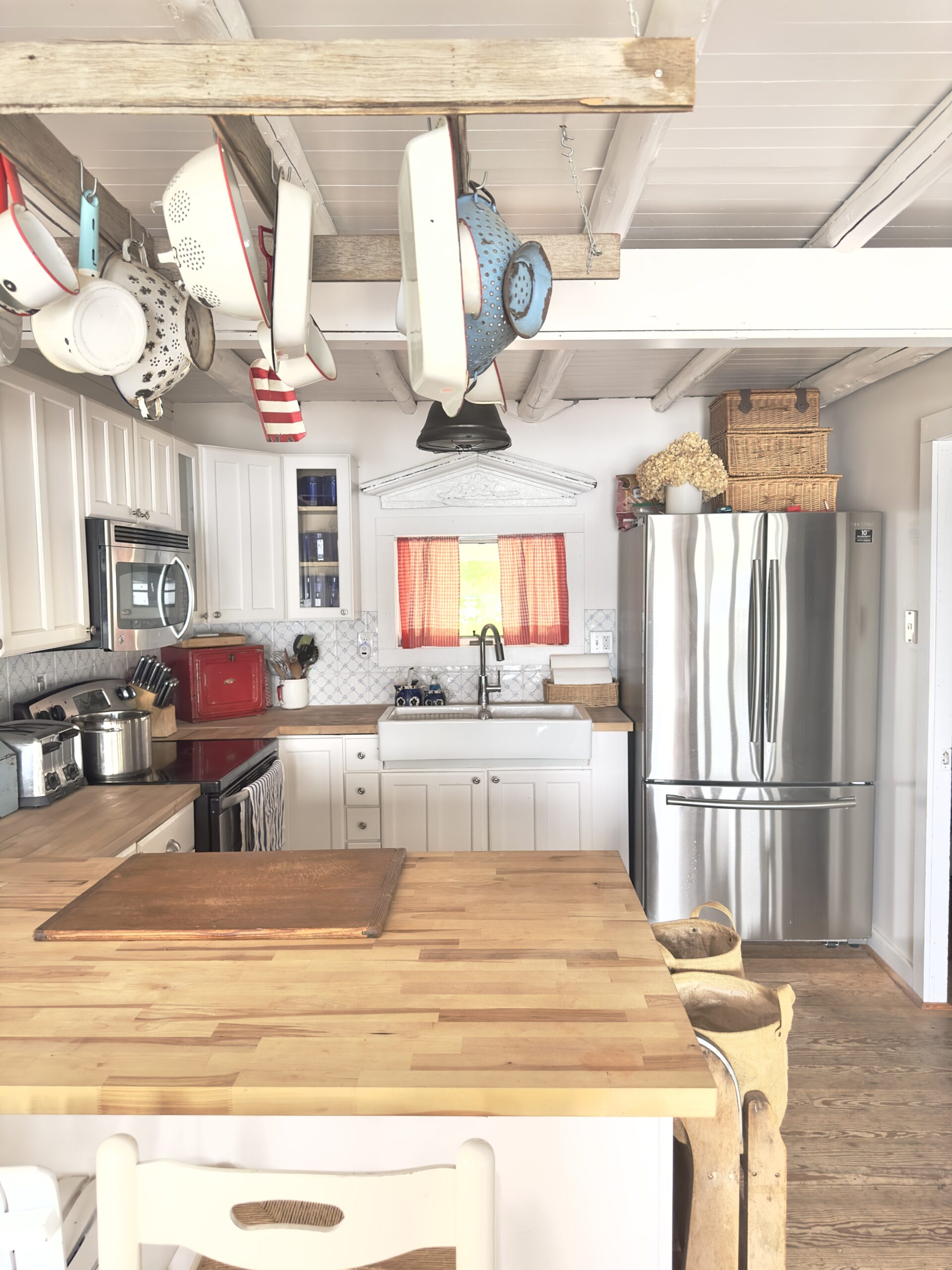 7 secrets to a relaxing cottage style
