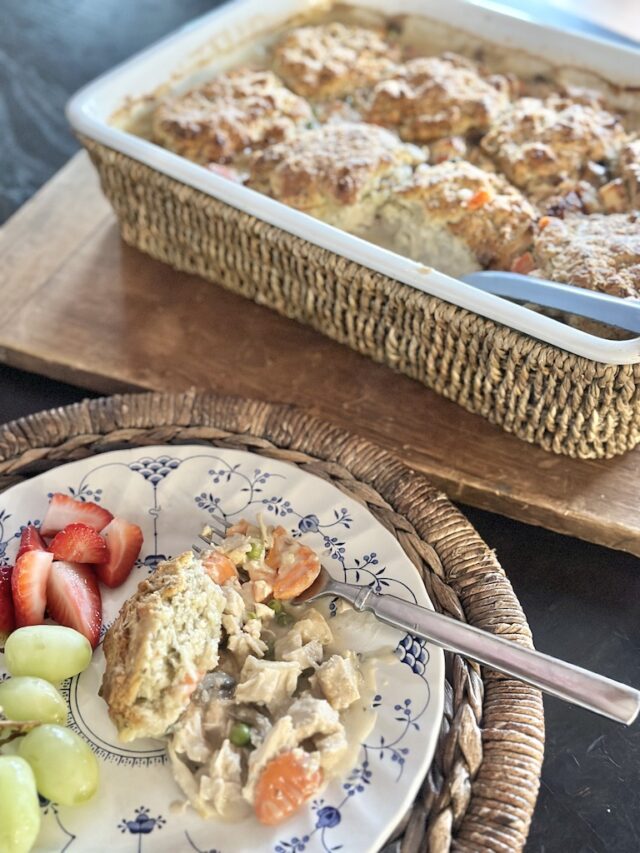 Easy Chicken Pot Pie With Yummy Dumpling Topping